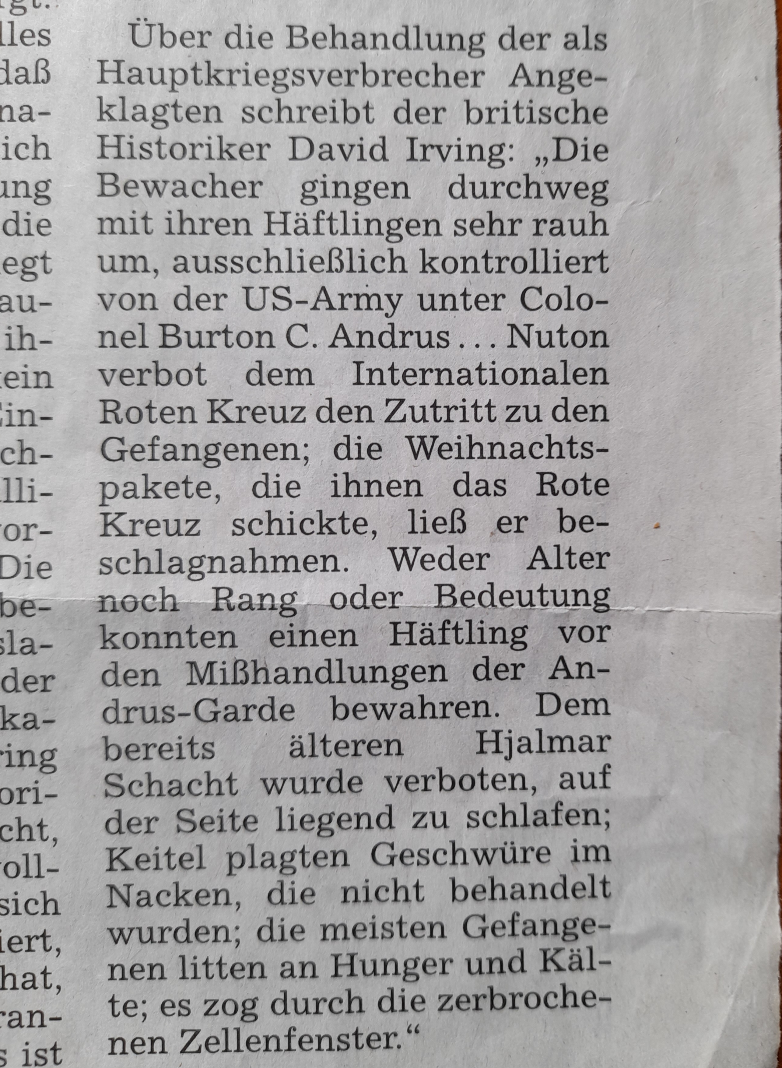 Der siegreiche König richtet sich auf seinem Thron ein und lässt seine ...